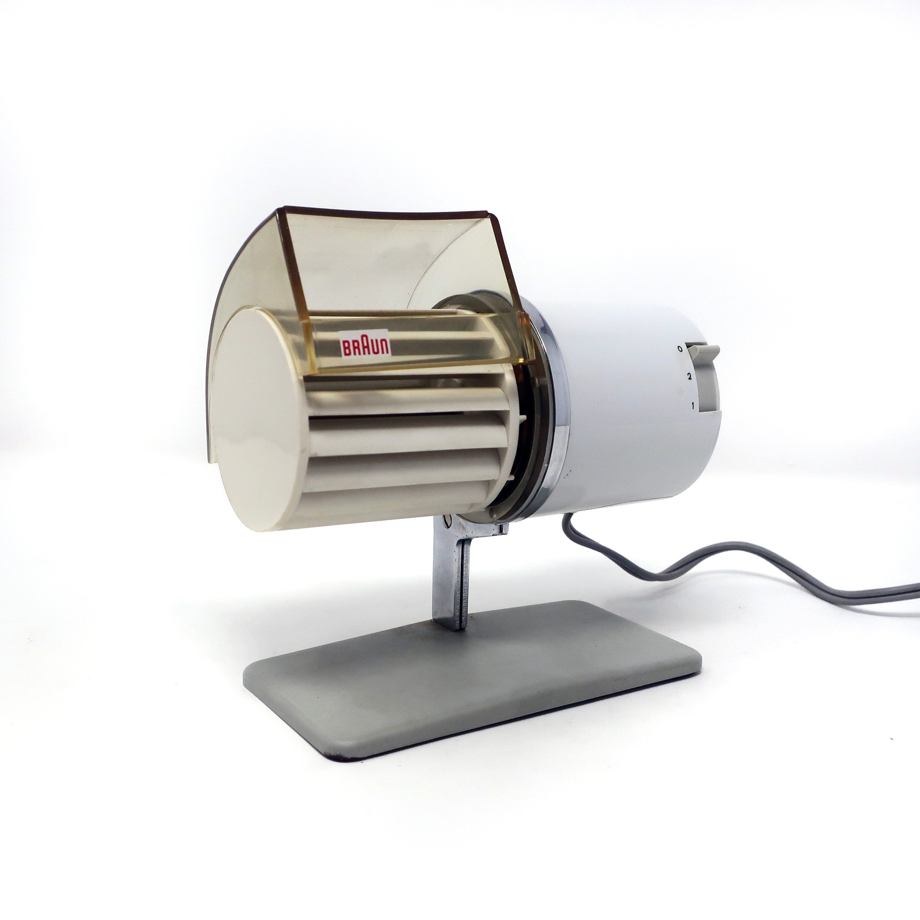 Vintage Braun HL1 Table Fan by Reinhold Weiss for Braun | Tenon Design